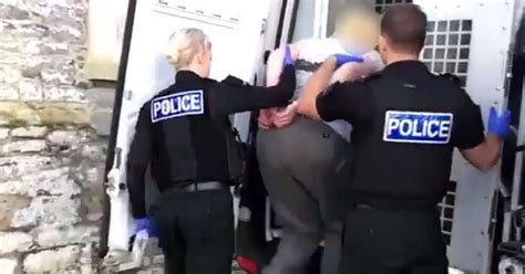 Police Grabbed Mans Testicles To Stop Him Biting Them During Vicious
