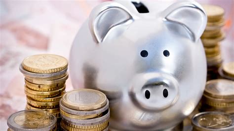 Este Es El Dinero Que Deberías Tener Ahorrado Según Tu Edad Y Tus