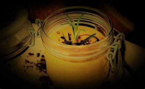 Recipe For A Basic Hollandaise Foodthology