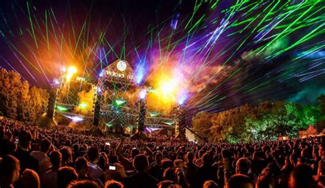 Recorre Europa A Través De Sus Mejores Festivales De Música Lookoutpro