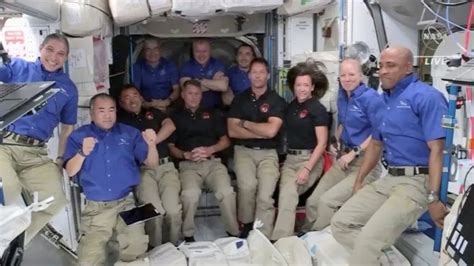 Cara Astronot Cuci Baju Di Luar Angkasa Ternyata Di Luar Nalar Manusia