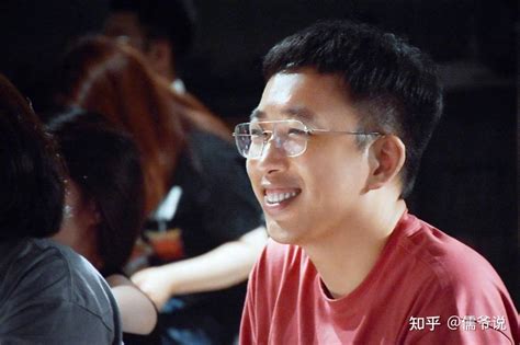 白鹿早期言论翻车，于正写打油诗力挺，却被网友吐槽是绝望的文盲 知乎