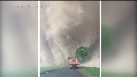 Video Dashcam video captures tornado touching down in Germany - ABC News