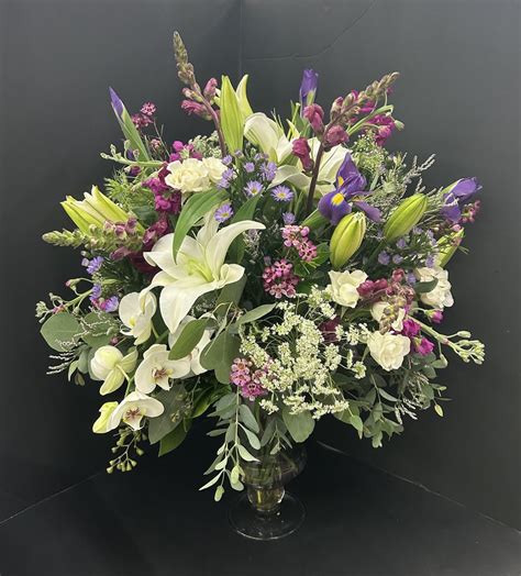 Bridgerton Inspired Arrangements Rfloraldesign