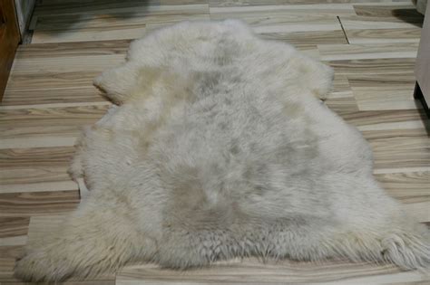 Ковёр из Лисьих шкур 73 фото