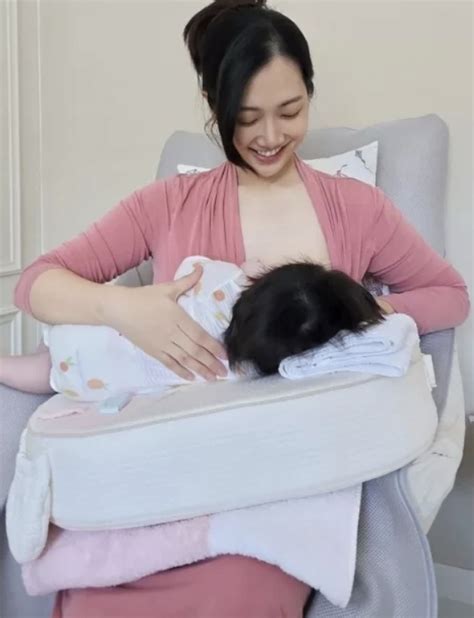 김민정 모유수유 사진까지 공개하다니 과감한 딸엄마 네이트 연예