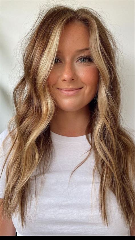 Rhiannon Warren S Instagram Twitter Facebook On Idcrawl