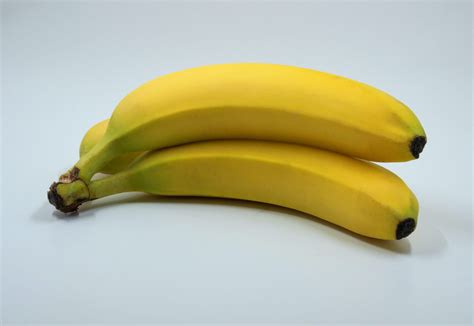 Organic Bananas Vs Regular Bananas Which Is Healthier Alices Kitchen