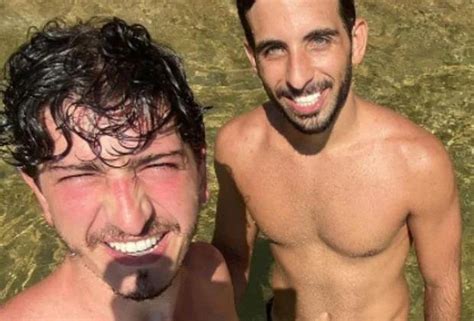 Johnny Massaro desabafa sobre decisão de expor sexualidade