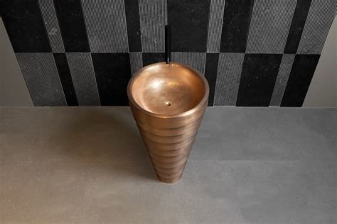 Antoniolupi Introduces New Sink Designs Ramses Teti And Cheope