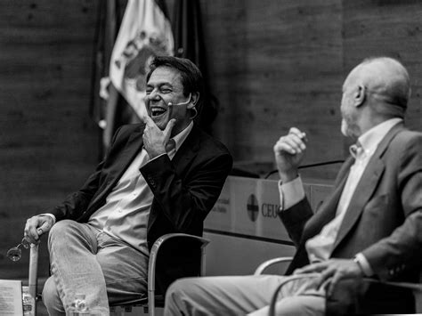 Pérez Reverte y Ferrer Dalmau celebran El prisionero de Zenda Zenda
