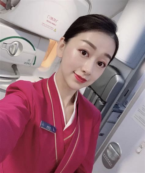 北京南航空乘🌸燕子 On Twitter 好想有人陪着过五一，有租借的吗？空姐兼职 空姐原味 空姐资源