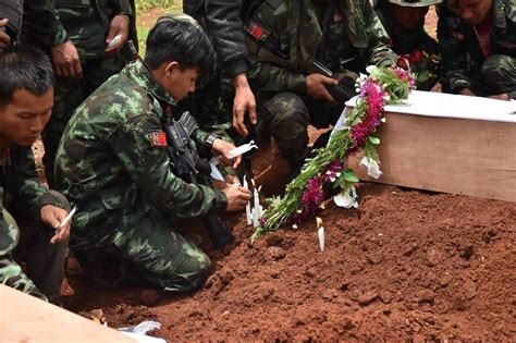 မိုးဗြဲ တိုက်ပွဲအတွင်း စစ်ကောင်စီမှ ၂၀ ကျော်သေဆုံး၊ Pdf ဘက် ၄ ဦး ကျဆုံး သျှမ်းသံတော်ဆင့်