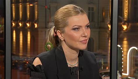 Alina Bădic Despre Particularitățile Perioadei Descărcăm Foarte Multă Karmă Ne Urmăresc