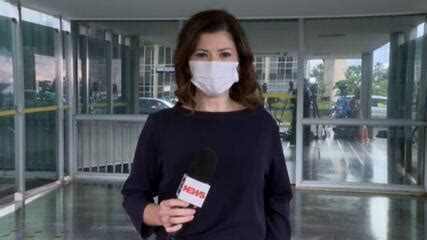 PGR quer ampliar apuração antes de decidir se denuncia Bolsonaro por desinformação em live