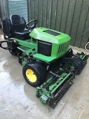 John Deere 2653a Golf Utility Tees Ride On Triple Gang Mower