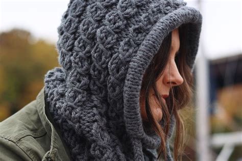 high seas balaclava knitting pattern — two of wands