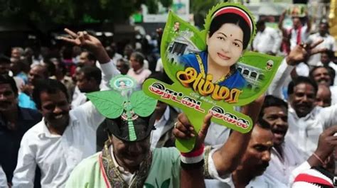 தமிழ்நாட்டில் அதிமுக பாஜக இரண்டும் பிரிந்ததே திமுக கூட்டணி வெற்றிக்கு