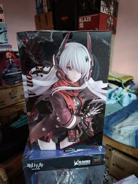 Punishing Gray Raven Lucia Crimson Abyss 17 Scale Figure On Carousell