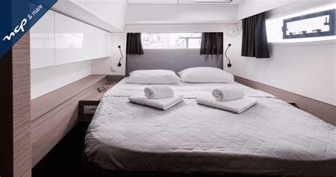 Multihull Catamaran Vs Monohull Sailboat Which Suits You Better