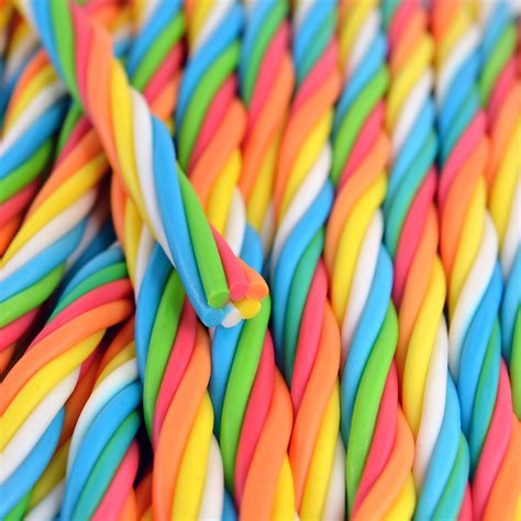 Yummi Yummi Multi-Colour Twist 60er | Online kaufen im World of Sweets Shop