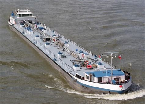 Double Hull Motor Tanker Shipned