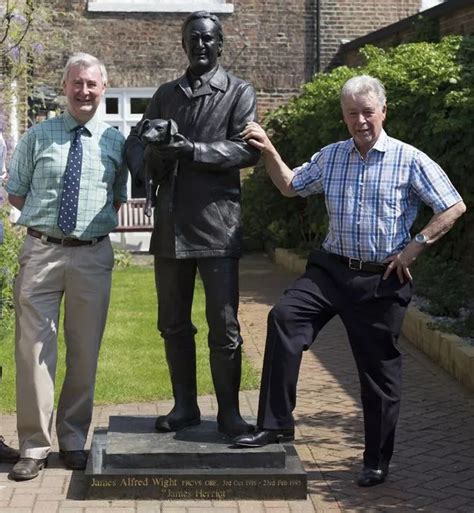 The Yorkshire Vet Star Peter Wright Took Future Wife To Abattoir On Their First Date Mirror Online