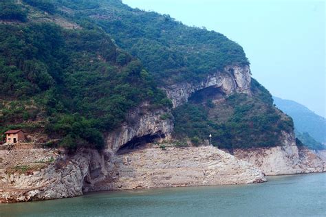 Xiling Gorge Photograph By Harvey Barrison