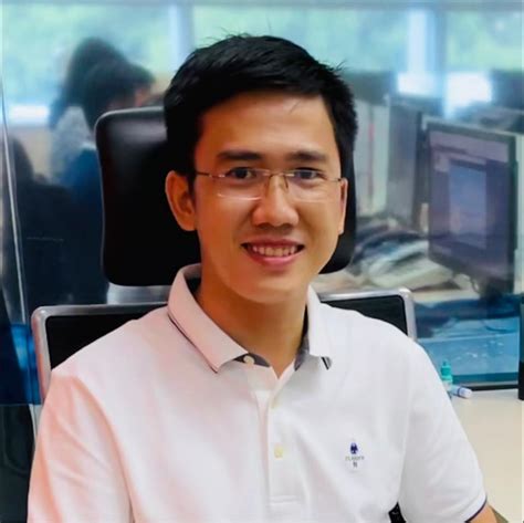Khanh H Le
