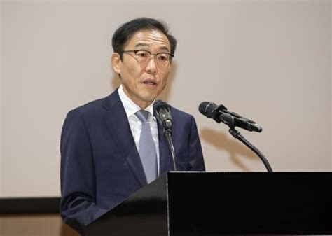 삼성전자 연봉킹은 김기남 고문 172억원직원 평균연봉 11 감소 Zdnet Korea