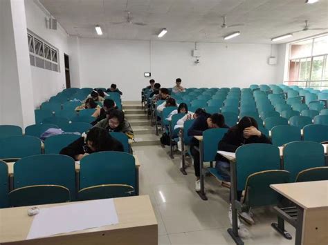 物电学院举办第十九届“525”心理健康教育活动之心理健康知识竞赛 物理与电子科学学院