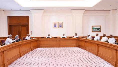 شبابية الشورى تعتمد تقريرها بشأن تعظيم متغيِّر الاستثمار لحالة