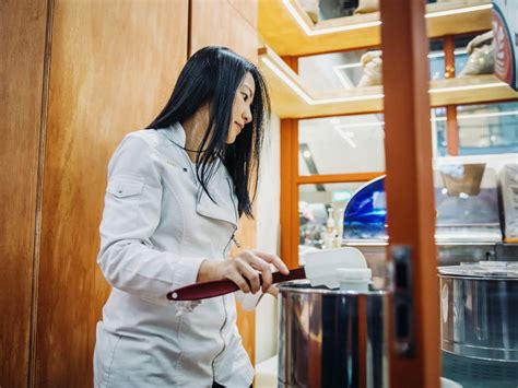 20 Questions With Janice Wong Queen Of Desserts Hungrygowhere