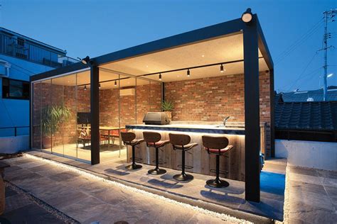 イメージどおりのエクステリアデザインを実現したい！ 押えるべきポイントは？ コンテナホーム 屋外バー 屋上パティオ