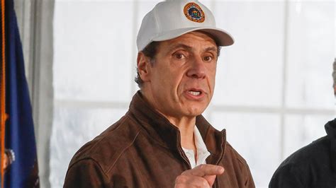 New Yorks Leading Democrats Reach Deal To Strip Cuomos Emergency
