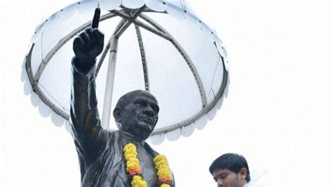 Hardik Patel Threatens To Expose Reality Behind Gujarat Model
