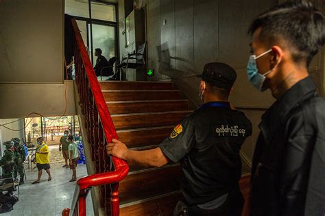 Bbc Burmese လျှပ်စစ်မီးတွေ ပြတ်တောက်နေတာ သာယာကုန်း ပင်မ ဓာတ်အား‌ခွဲရုံကို ဒရုန်းနဲ့ တိုက်ခိုက