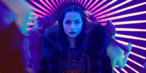 Move Over John Wick Ana De Armas Is A Deadly Weapon In New Ballerina Trailer