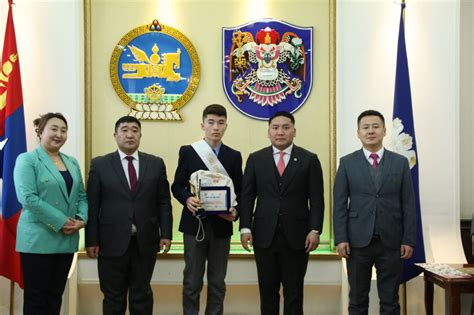 Нийслэлийн шилдэг хүүхдүүдийг шалгарууллаа Hunnu Mn