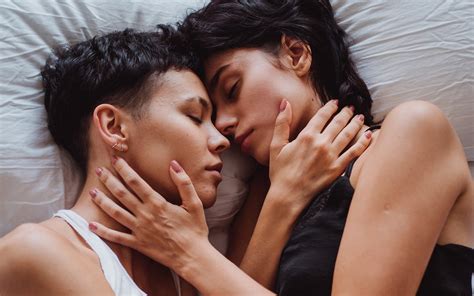 Heres How To Navigate Mismatched Sex Drives