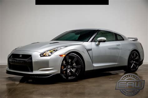 2010 Nissan Gt R Premium 21789 Miles Super Silver 2dr Car Gas V6 38l