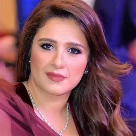 رسالة غامضة من ياسمين عبد العزيز بعد رحيل هشام سليم Laha Magazine