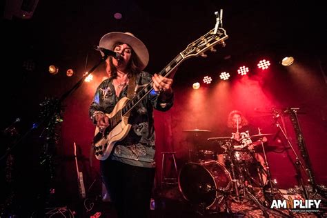 Abbe May Odette Mercy Sealamb Mojos Fremantle 23rd December 2022 Amnplify