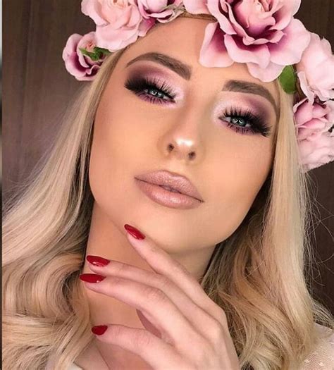Pin de manuella alves en MAKES Maquillaje tonos rosas Maquillaje ojos marrones Quinceañera