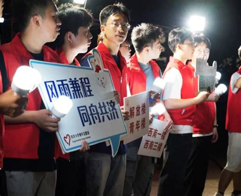 包高铁接新生同济大学专列免费接云贵川渝藏学生来沪