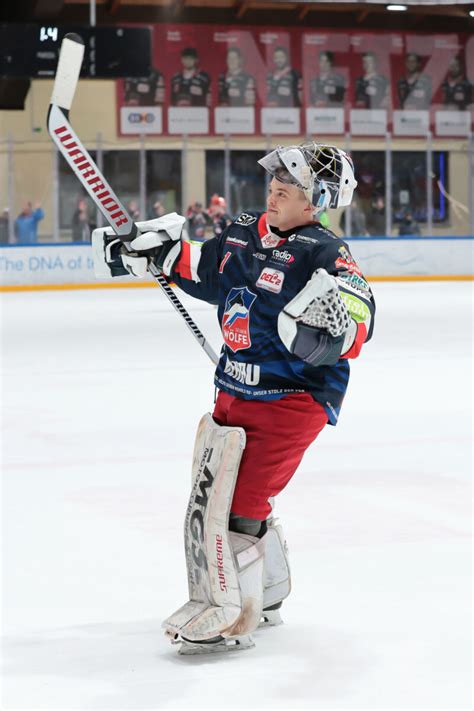 Michael Bitzer Verlässt Das Wolfsrudel Selber Wölfe