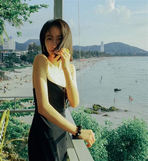★빅토리아 “에프엑스 14주년 축하해”청순한 근황