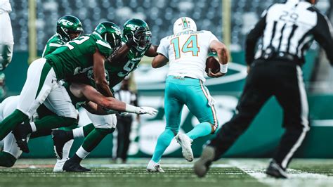 Photos Best Of The Jets Defense Vs The Dolphins