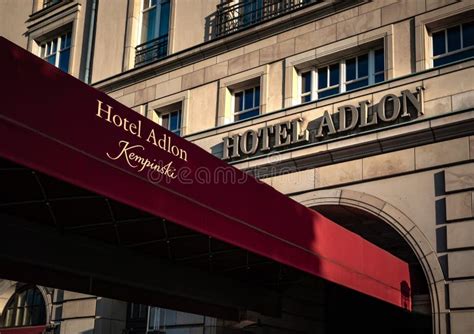 Hotel Adlon Kempinski Editorial Image Image Of Unter 254298045