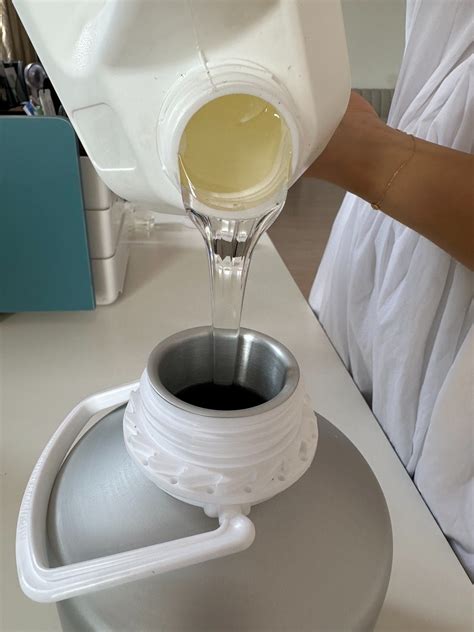Uv Resistance Anti Yellowing Pu Binder For Epdm Playground And Running